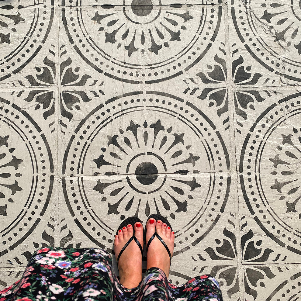 Verona Patio Stencil - Square Slabs – Dizzy Duck Designs